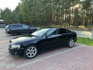 Black Audi A4 2008 in Riga, with an engine capacity of 2.70 L and mileage of 322 thousand km for 4600 €, photo 4 on AUTOMOTO.COM.LV
