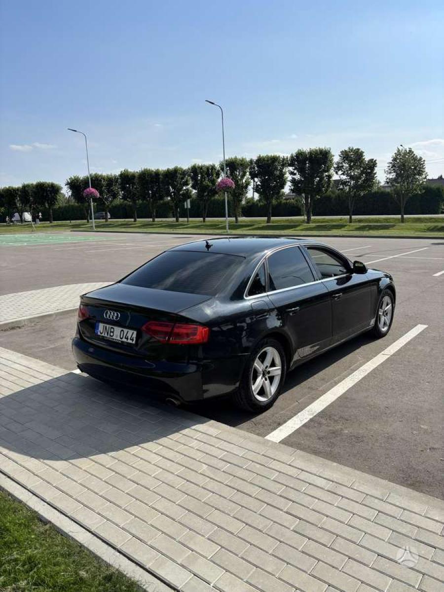 Melns Audi A4 2008 Kauņa, ar dzinēja tilpumu 2.70 L un nobraukumu 348 tūkst. km par 5200 €, foto 7 vietnē AUTOMOTO.COM.LV