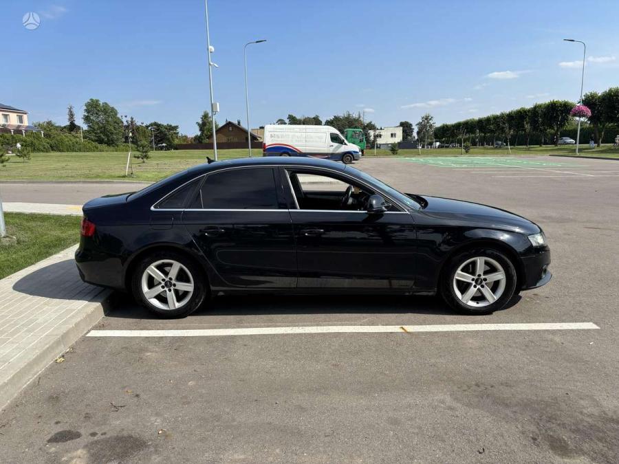 Melns Audi A4 2008 Kauņa, ar dzinēja tilpumu 2.70 L un nobraukumu 348 tūkst. km par 5200 €, foto 8 vietnē AUTOMOTO.COM.LV