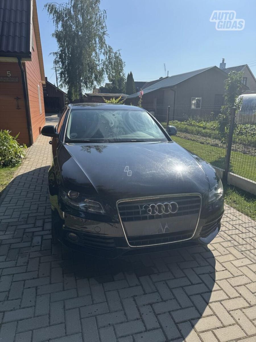 Black Audi A4 2008 in Vilnius, with an engine capacity of 2.00 L and mileage of 267 thousand km for 5600 €, photo 3 on AUTOMOTO.COM.LV