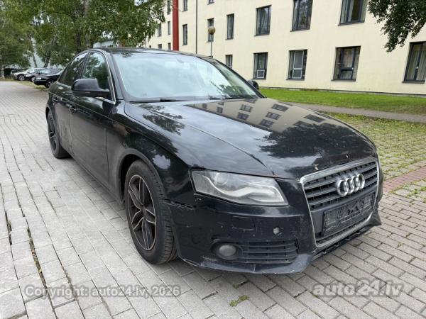 Melns Audi A4 2008 Tallina, ar dzinēja tilpumu 2.70 L un nobraukumu 400 tūkst. km par 1399 €, foto 2 vietnē AUTOMOTO.COM.LV