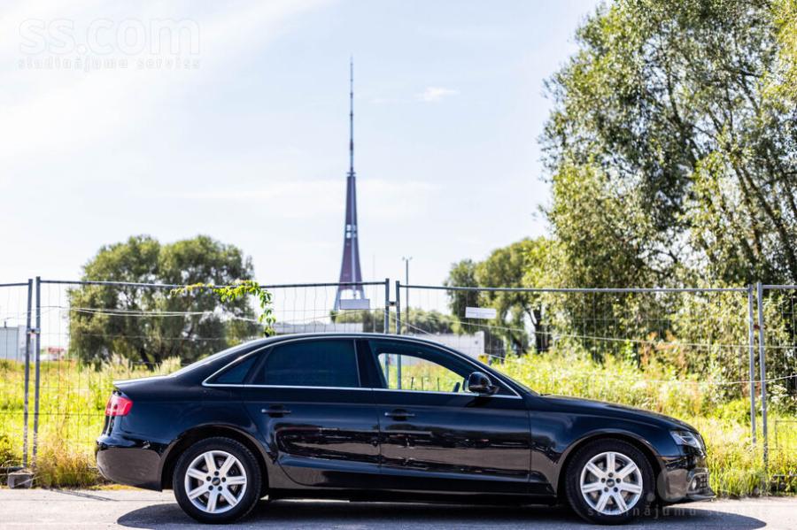 Melns Audi A4 2008 Rīga, ar dzinēja tilpumu 1.80 L un nobraukumu 301 tūkst. km par 5990 €, foto 6 vietnē AUTOMOTO.COM.LV
