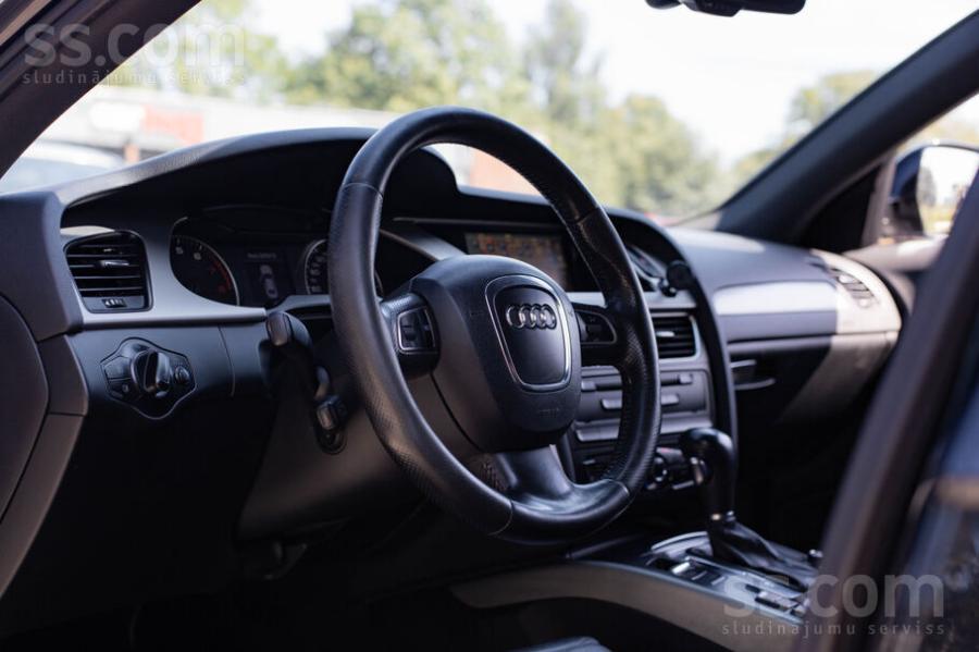 Melns Audi A4 2008 Rīga, ar dzinēja tilpumu 1.80 L un nobraukumu 301 tūkst. km par 5990 €, foto 14 vietnē AUTOMOTO.COM.LV