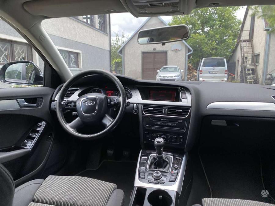 Black Audi A4 2008 in Siauliai, with an engine capacity of 1.97 L and mileage of 280 thousand km for 3499 €, photo 9 on AUTOMOTO.COM.LV