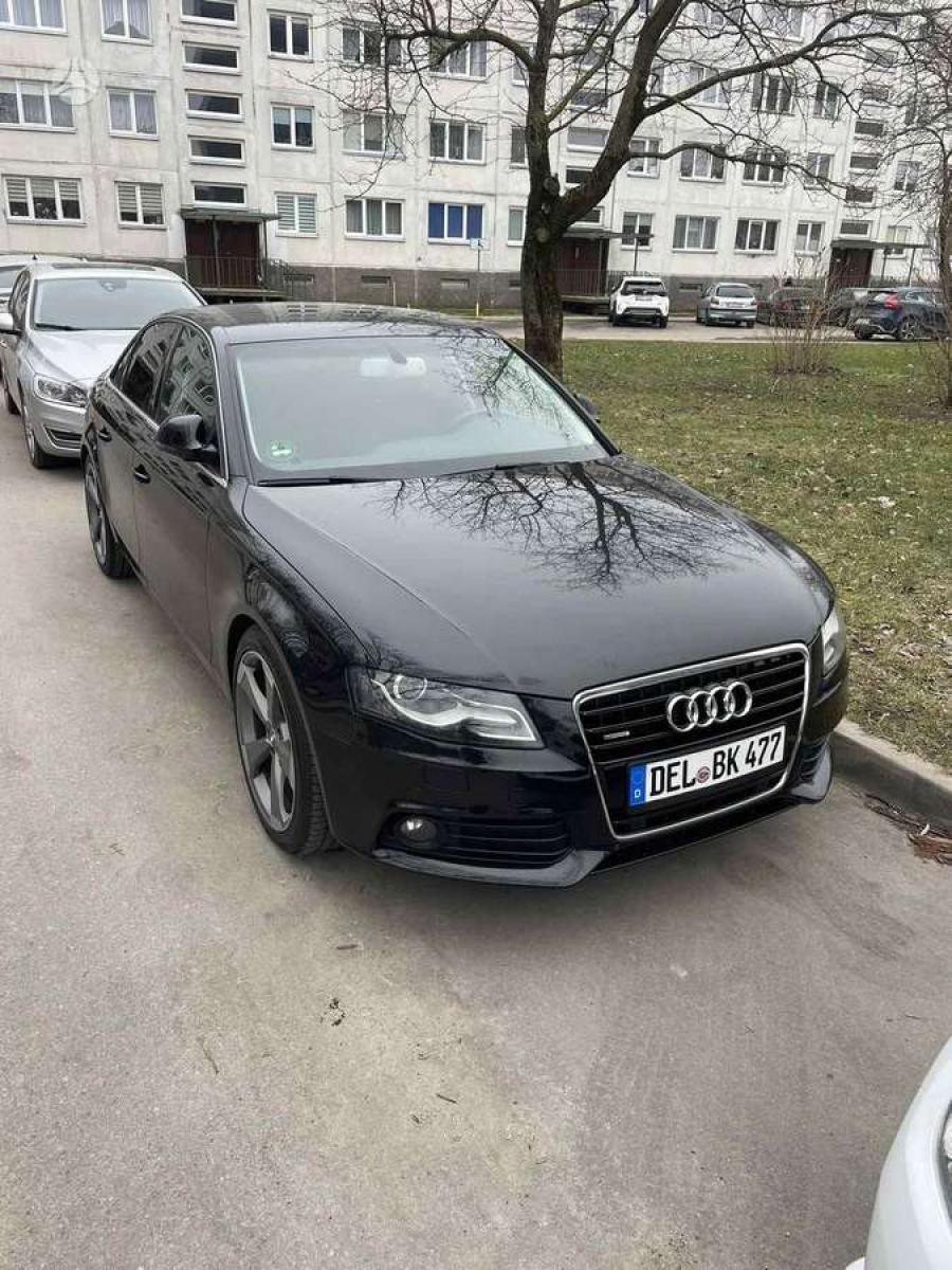 Black Audi A4 2008 in Klaipeda, with an engine capacity of 2.97 L and mileage of 302 thousand km for 5000 €, photo 4 on AUTOMOTO.COM.LV