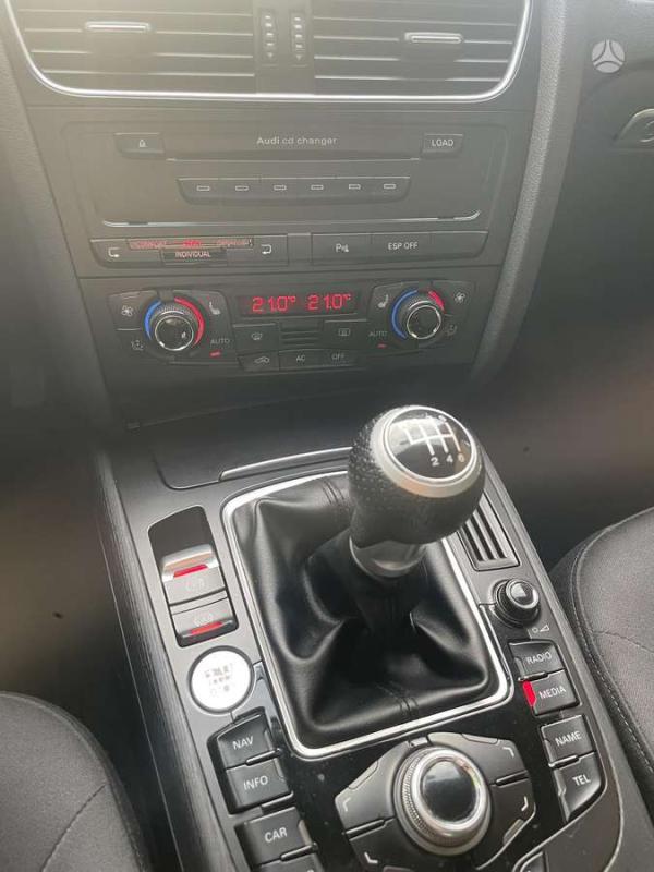 Black Audi A4 2008 in Klaipeda, with an engine capacity of 2.97 L and mileage of 302 thousand km for 5000 €, photo 6 on AUTOMOTO.COM.LV