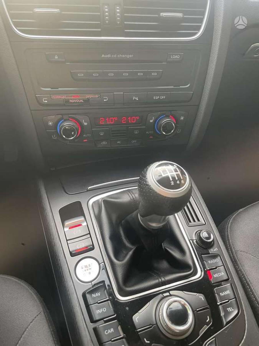 Black Audi A4 2008 in Klaipeda, with an engine capacity of 2.97 L and mileage of 302 thousand km for 5000 €, photo 7 on AUTOMOTO.COM.LV