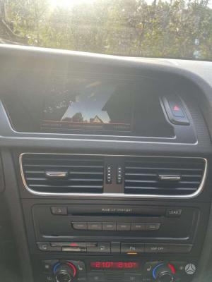 Black Audi A4 2008 in Klaipeda, with an engine capacity of 2.97 L and mileage of 302 thousand km for 5000 €, photo 10 on AUTOMOTO.COM.LV