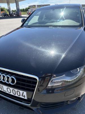 Black Audi A4 2008 in Klaipeda, with an engine capacity of 2.97 L and mileage of 302 thousand km for 5000 €, photo 30 on AUTOMOTO.COM.LV
