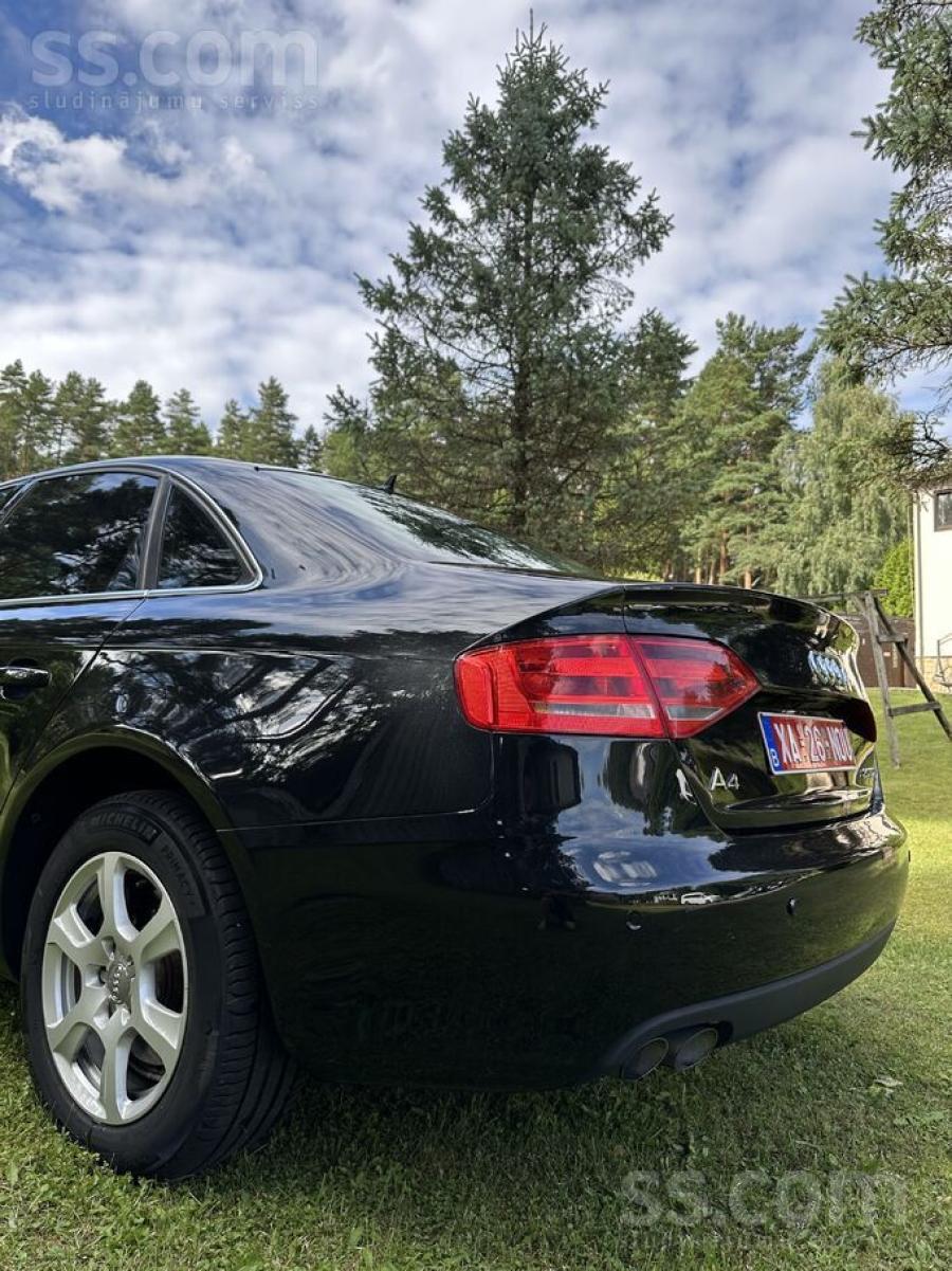 Melns Audi A4 2008 Rīga, ar dzinēja tilpumu 2.00 L un nobraukumu 238 tūkst. km par 5350 €, foto 9 vietnē AUTOMOTO.COM.LV