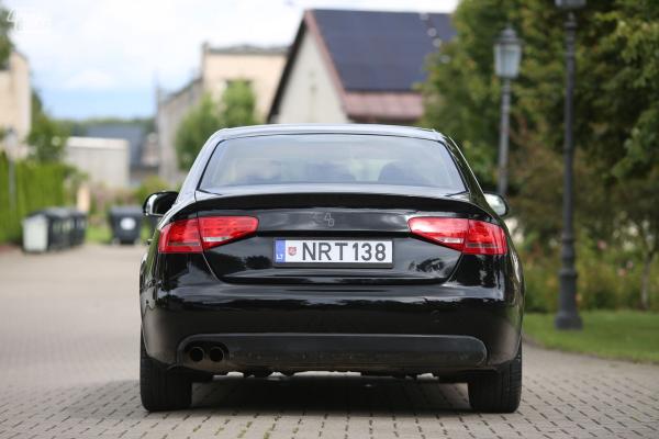 Melns Audi A4 2008 Šauļi, ar dzinēja tilpumu 1.80 L un nobraukumu 351 tūkst. km par 2700 €, foto 9 vietnē AUTOMOTO.COM.LV