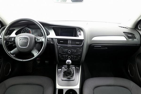 Black Audi A4 2008 in Tallinn, with an engine capacity of 1.80 L and mileage of 158 thousand km for 4199 €, photo 6 on AUTOMOTO.COM.LV