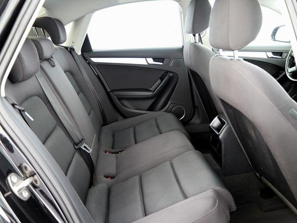 Black Audi A4 2008 in Tallinn, with an engine capacity of 1.80 L and mileage of 158 thousand km for 4199 €, photo 8 on AUTOMOTO.COM.LV