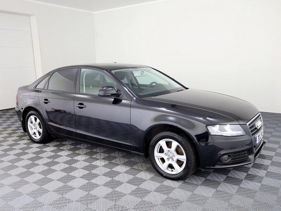 Melns Audi A4 2008 Tallina, ar dzinēja tilpumu 1.80 L un nobraukumu 158 tūkst. km par 4199 €, foto 9 vietnē AUTOMOTO.COM.LV