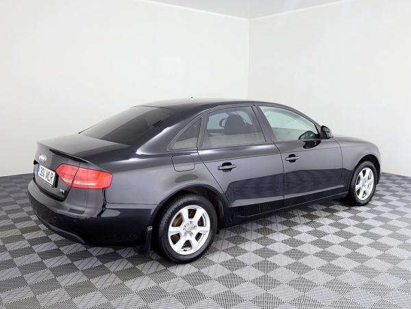Black Audi A4 2008 in Tallinn, with an engine capacity of 1.80 L and mileage of 158 thousand km for 4199 €, photo 11 on AUTOMOTO.COM.LV