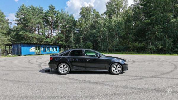 Melns Audi A4 2008 Viļņa, ar dzinēja tilpumu 2.00 L un nobraukumu 358 tūkst. km par 4000 €, foto 4 vietnē AUTOMOTO.COM.LV