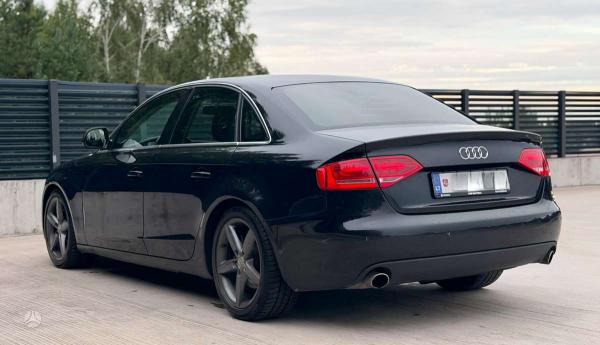Black Audi A4 2008 in Vilnius, with an engine capacity of 2.70 L and mileage of 310 thousand km for 3700 €, photo 5 on AUTOMOTO.COM.LV
