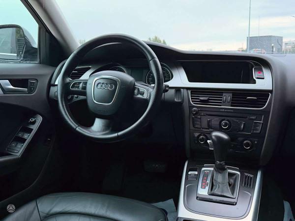 Black Audi A4 2008 in Vilnius, with an engine capacity of 2.70 L and mileage of 310 thousand km for 3700 €, photo 8 on AUTOMOTO.COM.LV