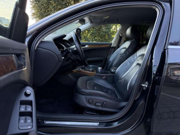 Melns Audi A4 2008 Kauņa, ar dzinēja tilpumu 1.97 L un nobraukumu 346 tūkst. km par 4500 €, foto 11 vietnē AUTOMOTO.COM.LV