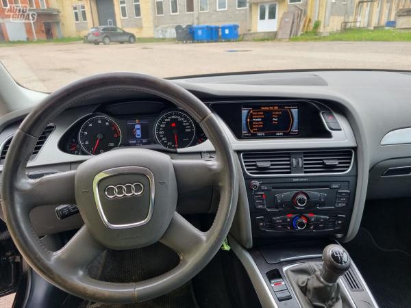 Melns Audi A4 2009 Alīta, ar dzinēja tilpumu 1.80 L un nobraukumu 272 tūkst. km par 4550 €, foto 11 vietnē AUTOMOTO.COM.LV