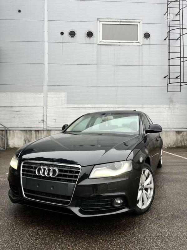 Melns Audi A4 2009 Viļņa, ar dzinēja tilpumu 1.98 L un nobraukumu 238 tūkst. km par 3850 €, foto 1 vietnē AUTOMOTO.COM.LV