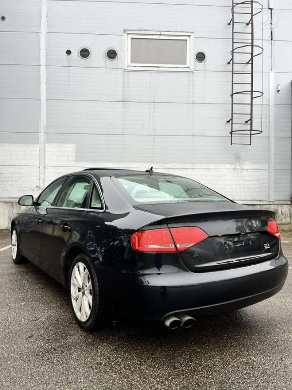Melns Audi A4 2009 Viļņa, ar dzinēja tilpumu 1.98 L un nobraukumu 238 tūkst. km par 3850 €, foto 7 vietnē AUTOMOTO.COM.LV