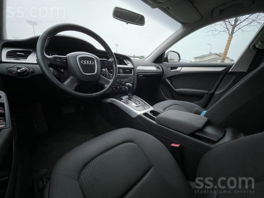 Black Audi A4 2009 in Riga, with an engine capacity of 2.00 L and mileage of 259 thousand km for 5400 €, photo 5 on AUTOMOTO.COM.LV