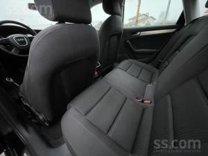 Black Audi A4 2009 in Riga, with an engine capacity of 2.00 L and mileage of 259 thousand km for 5400 €, photo 6 on AUTOMOTO.COM.LV