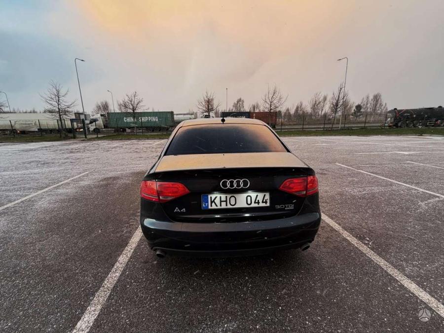 Melns Audi A4 2009 Klaipėda, ar dzinēja tilpumu 2.97 L un nobraukumu 400 tūkst. km par 3500 €, foto 4 vietnē AUTOMOTO.COM.LV