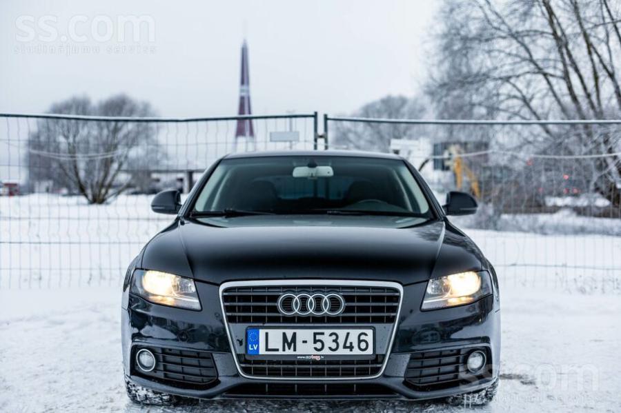 Black Audi A4 2009 in Riga, with an engine capacity of 2.00 L and mileage of 318 thousand km for 7690 €, photo 3 on AUTOMOTO.COM.LV