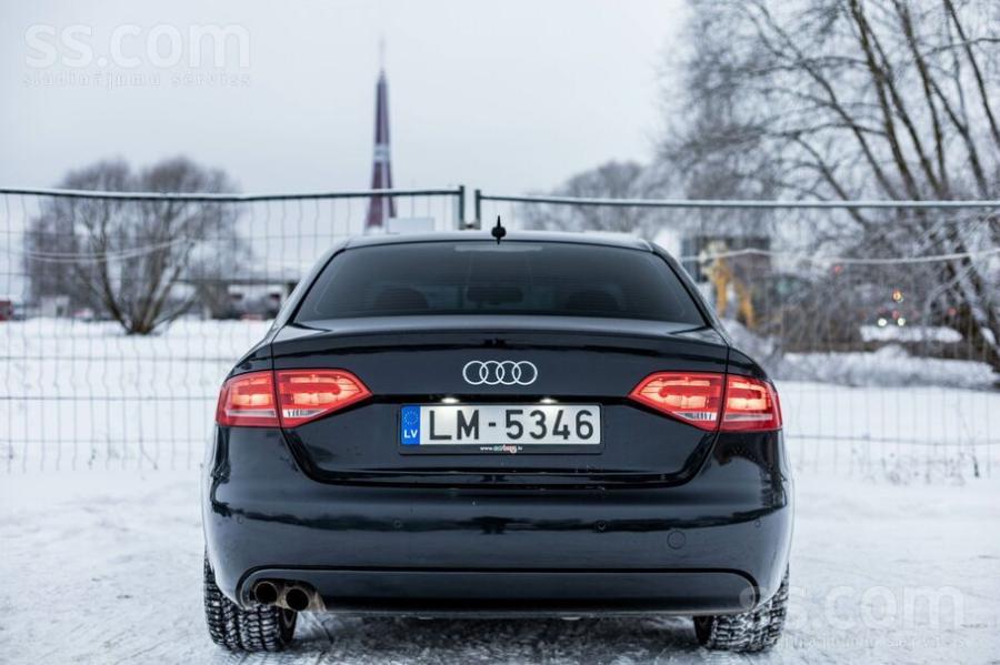 Black Audi A4 2009 in Riga, with an engine capacity of 2.00 L and mileage of 318 thousand km for 7690 €, photo 8 on AUTOMOTO.COM.LV