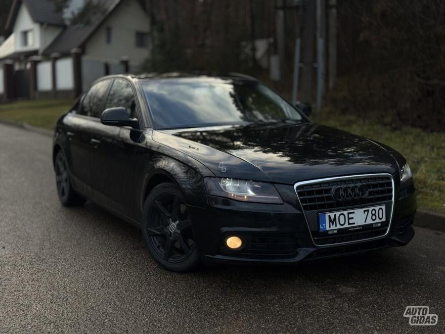 Black Audi A4 2009 in Kaunas, with an engine capacity of 2.00 L and mileage of 310 thousand km for 4200 €, photo 1 on AUTOMOTO.COM.LV