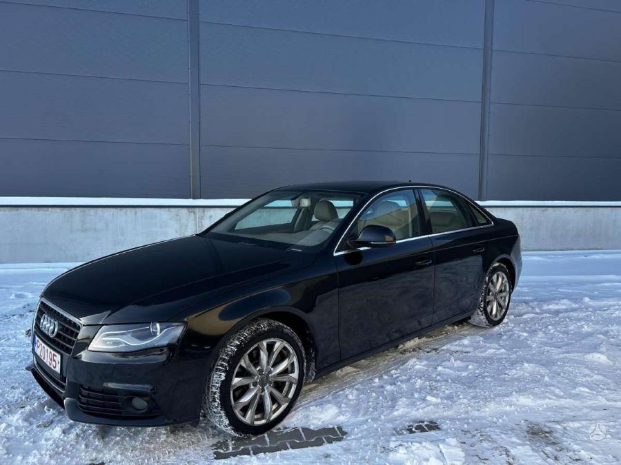 Black Audi A4 2009 in Siauliai, with an engine capacity of 1.98 L and mileage of 239 thousand km for 4390 €, photo 7 on AUTOMOTO.COM.LV