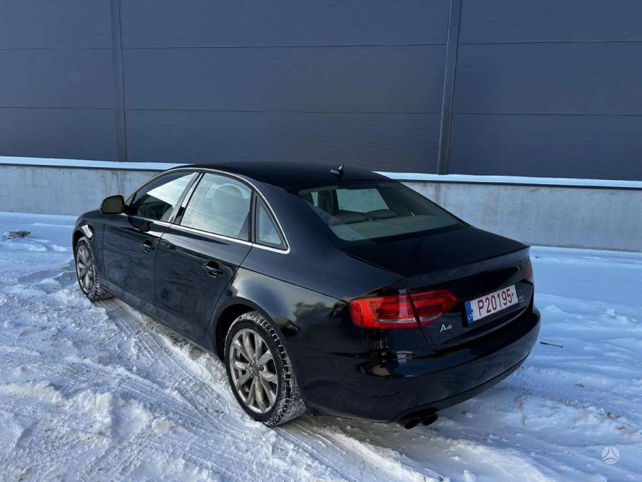 Black Audi A4 2009 in Siauliai, with an engine capacity of 1.98 L and mileage of 239 thousand km for 4390 €, photo 16 on AUTOMOTO.COM.LV