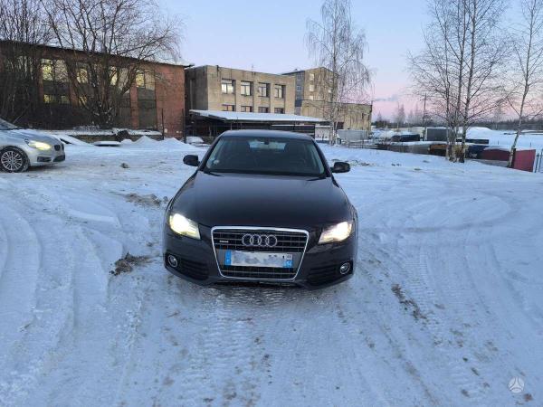 Black Audi A4 2009 in Taurage, with an engine capacity of 2.97 L and mileage of 285 thousand km for 5300 €, photo 1 on AUTOMOTO.COM.LV