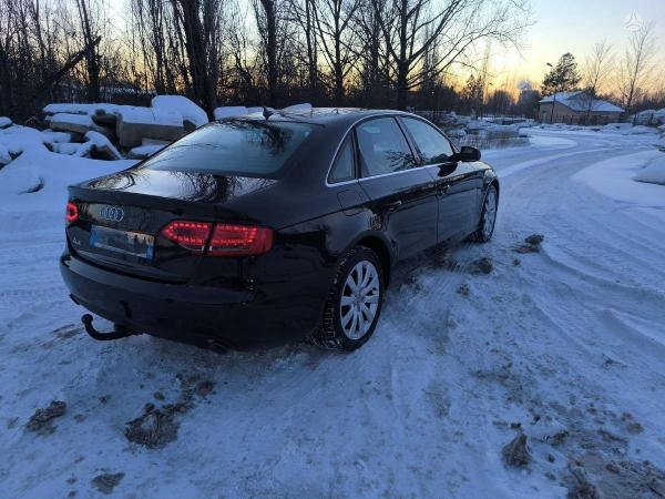 Black Audi A4 2009 in Taurage, with an engine capacity of 2.97 L and mileage of 285 thousand km for 5300 €, photo 5 on AUTOMOTO.COM.LV