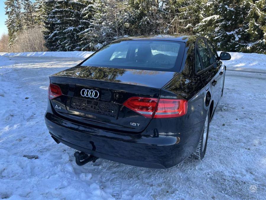 Black Audi A4 2009 in Telschi, with an engine capacity of 1.80 L and mileage of 214 thousand km for 4000 €, photo 7 on AUTOMOTO.COM.LV