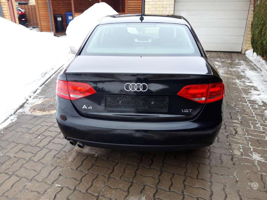 Black Audi A4 2009 in Siauliai, with an engine capacity of 1.80 L and mileage of 211 thousand km for 4699 €, photo 4 on AUTOMOTO.COM.LV