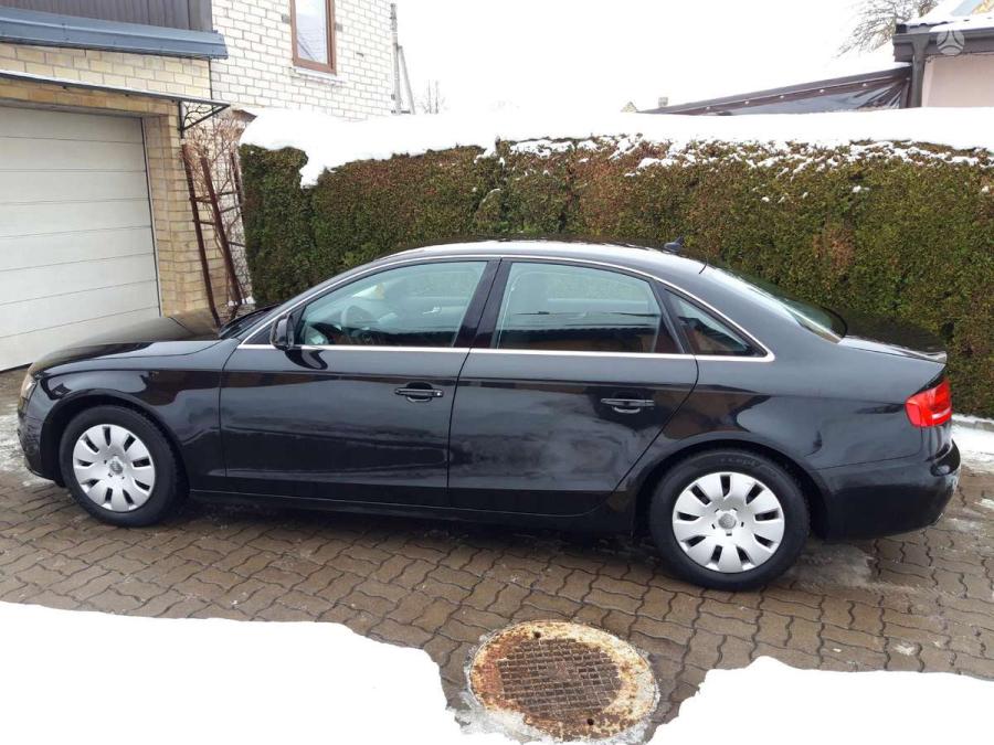 Black Audi A4 2009 in Siauliai, with an engine capacity of 1.80 L and mileage of 211 thousand km for 4699 €, photo 5 on AUTOMOTO.COM.LV