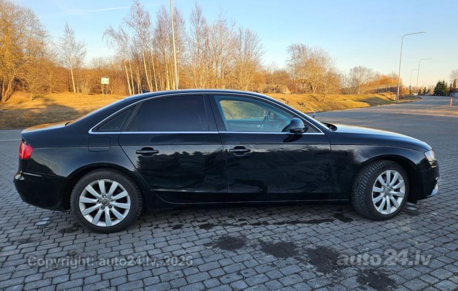 Melns Audi A4 2009 Tallina, ar dzinēja tilpumu 2.00 L un nobraukumu 120 tūkst. km par 6500 €, foto 4 vietnē AUTOMOTO.COM.LV
