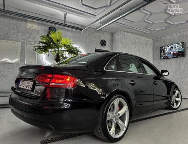 Black Audi A4 2009 in Kaunas, with an engine capacity of 2.00 L and mileage of 246 thousand km for 6650 €, photo 7 on AUTOMOTO.COM.LV