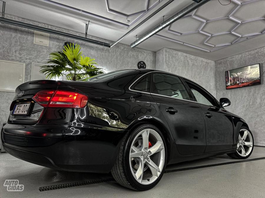 Black Audi A4 2009 in Kaunas, with an engine capacity of 2.00 L and mileage of 246 thousand km for 6650 €, photo 6 on AUTOMOTO.COM.LV