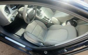 Black Audi A4 2009 in Vilnius, with an engine capacity of 2.00 L and mileage of 300 thousand km for 2950 €, photo 7 on AUTOMOTO.COM.LV