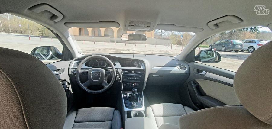 Black Audi A4 2009 in Vilnius, with an engine capacity of 2.00 L and mileage of 300 thousand km for 2950 €, photo 9 on AUTOMOTO.COM.LV