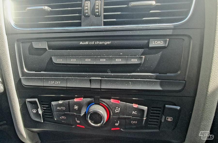 Black Audi A4 2009 in Vilnius, with an engine capacity of 2.00 L and mileage of 300 thousand km for 2950 €, photo 12 on AUTOMOTO.COM.LV