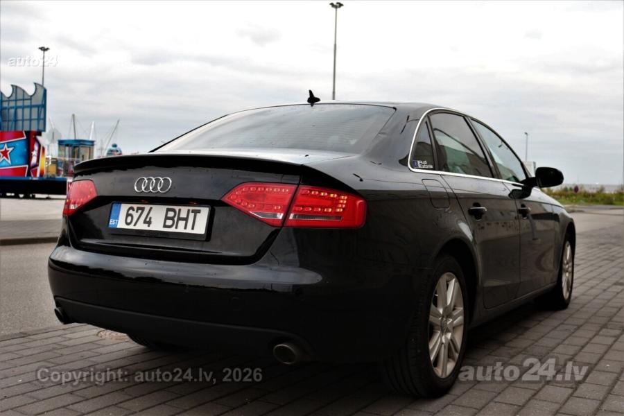 Melns Audi A4 2009 Tallina, ar dzinēja tilpumu 2.70 L un nobraukumu 381 tūkst. km par 4000 €, foto 7 vietnē AUTOMOTO.COM.LV