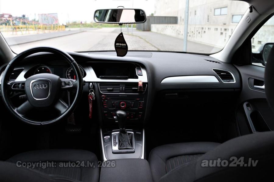 Melns Audi A4 2009 Tallina, ar dzinēja tilpumu 2.70 L un nobraukumu 381 tūkst. km par 4000 €, foto 10 vietnē AUTOMOTO.COM.LV