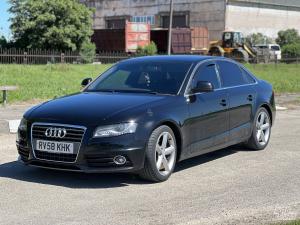 Black Audi A4 2009 in Vilnius, with an engine capacity of 2.00 L and mileage of 352 thousand km for 1600 €, photo 3 on AUTOMOTO.COM.LV