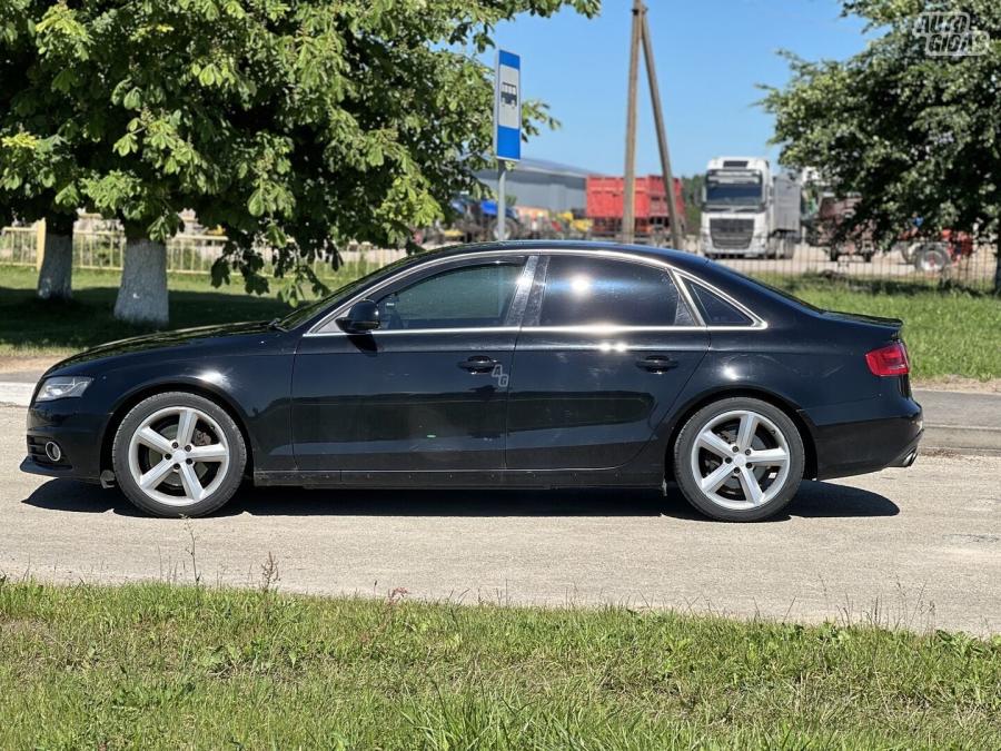 Black Audi A4 2009 in Vilnius, with an engine capacity of 2.00 L and mileage of 352 thousand km for 1600 €, photo 4 on AUTOMOTO.COM.LV