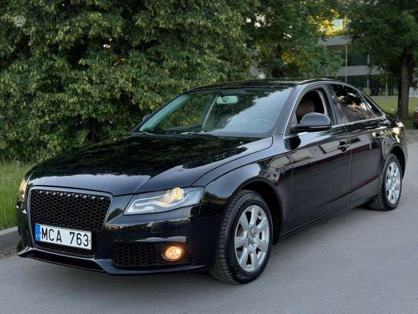 Black Audi A4 2009 in Kaunas, with an engine capacity of 1.97 L and mileage of 297 thousand km for 5000 €, photo 1 on AUTOMOTO.COM.LV